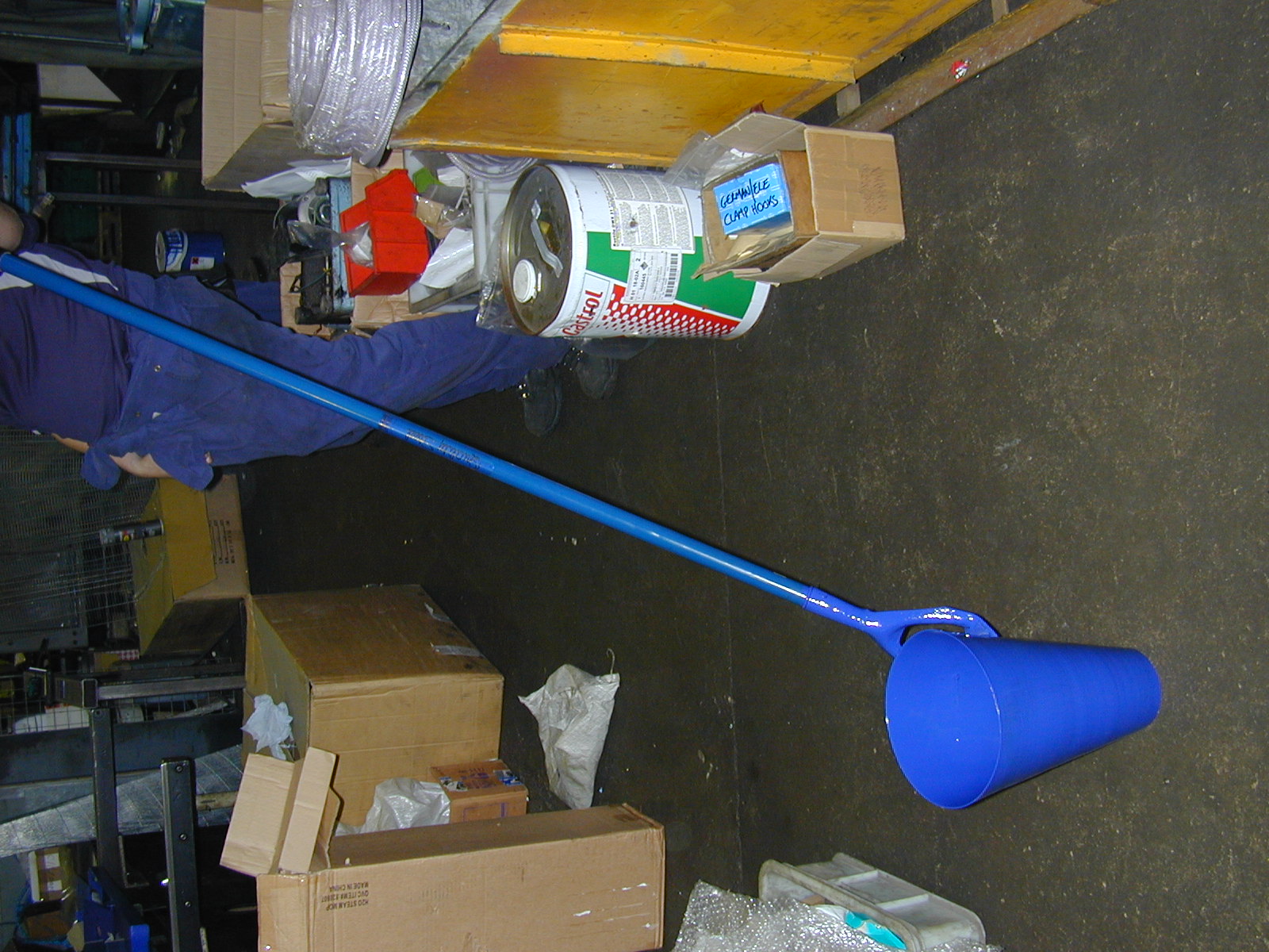 CEMENT SAMPLING LADLE - Capco - Castle Broom Engineering Ltd