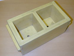 2 GANG 100mm PLASTIC CUBE MOULD - Capco - Castle Broom Engineering Ltd